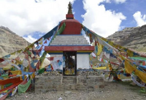 अजब-गजब: इस जगह स्थित है ‘यम द्वार’, यहां रात में जाने वाला शख्स कभी ...